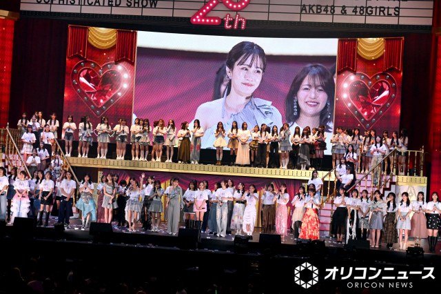 AKB48、20周年記念コンサートに歴代メンバー183人大集結 前田敦子は秋元康へ涙ながらに感謝 | 新潟日報
