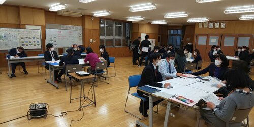 NIE授業研修会「社会科」始まる（小千谷市立小千谷中学校） | NIE推進協議会