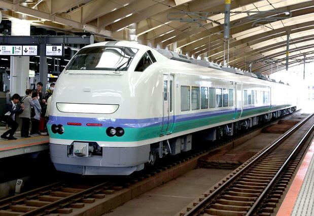 祝・羽越線100周年！特急いなほが「上沼垂色」＋ 特急シンボルマークの懐かしの装いで登場！7月31日に運行、記念カード配布も | 新潟日報デジタルプラス