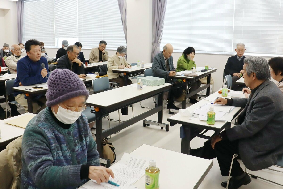 短歌が紡ぐ縁、研さん深める 新潟県佐渡島内の愛好者が講演や歌会を通じて交流、5年ぶり開催 | 新潟日報デジタルプラス